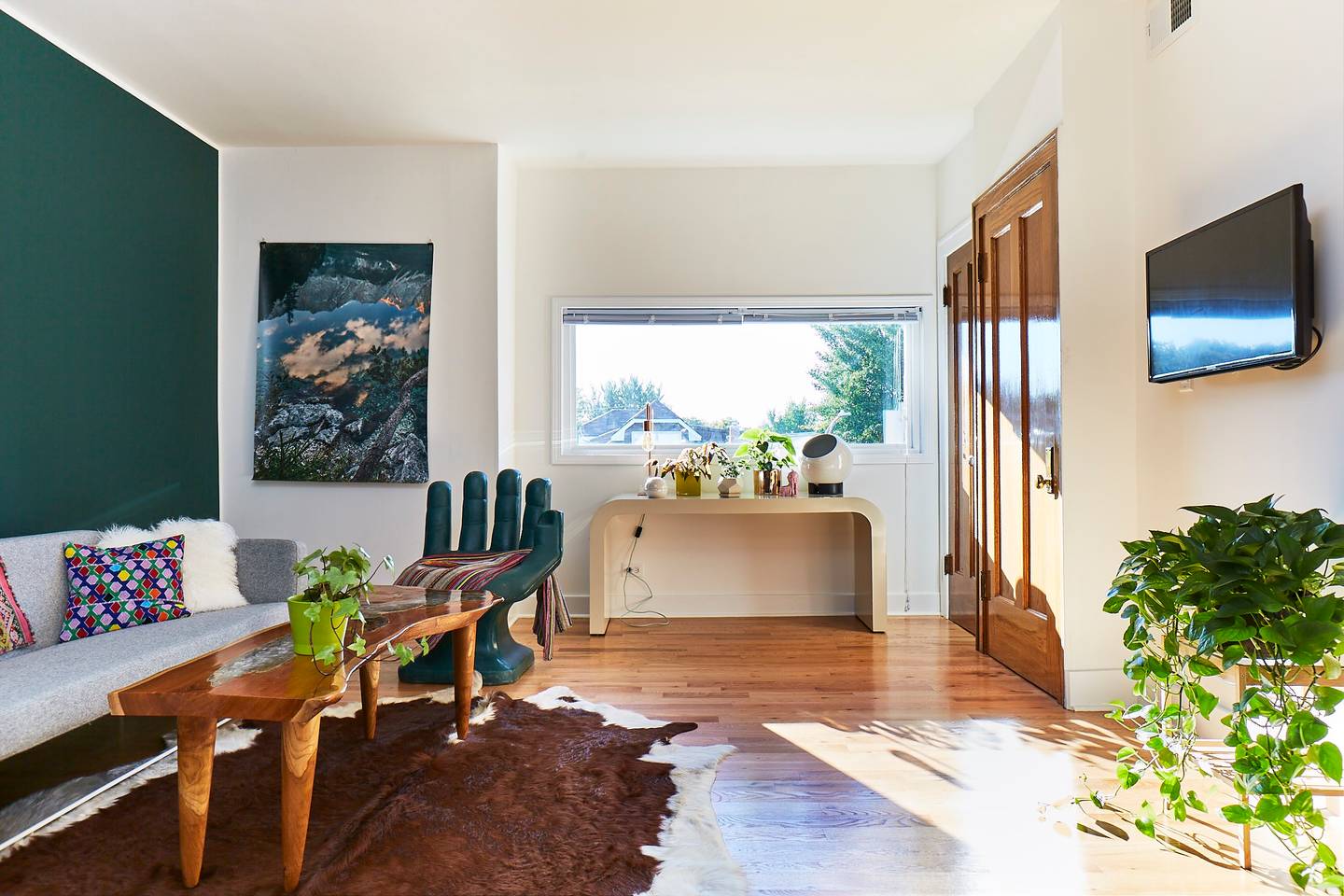Benefits of Showcasing “Smart Home” Model Units - Rently